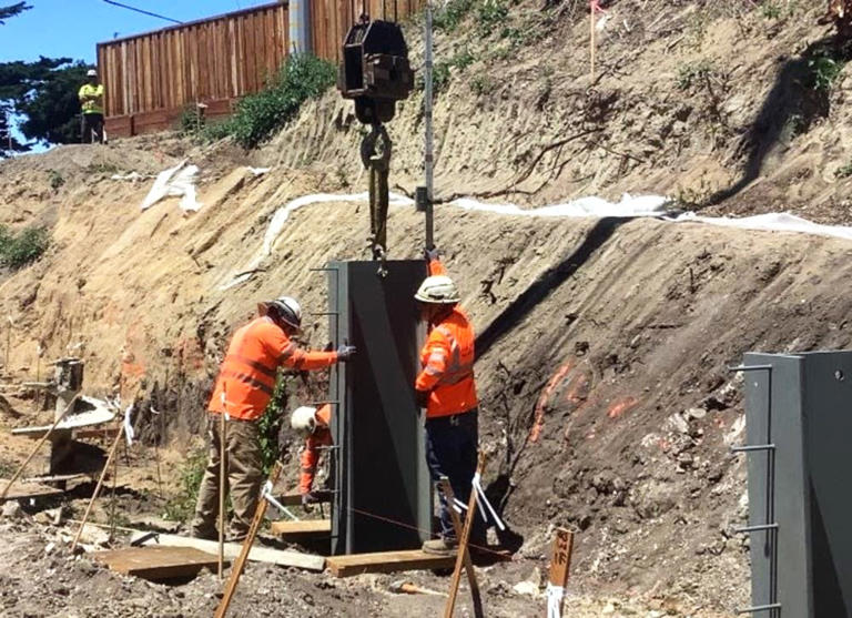 PG&E pole issue still unresolved in FORTAG project through Del Rey Oaks