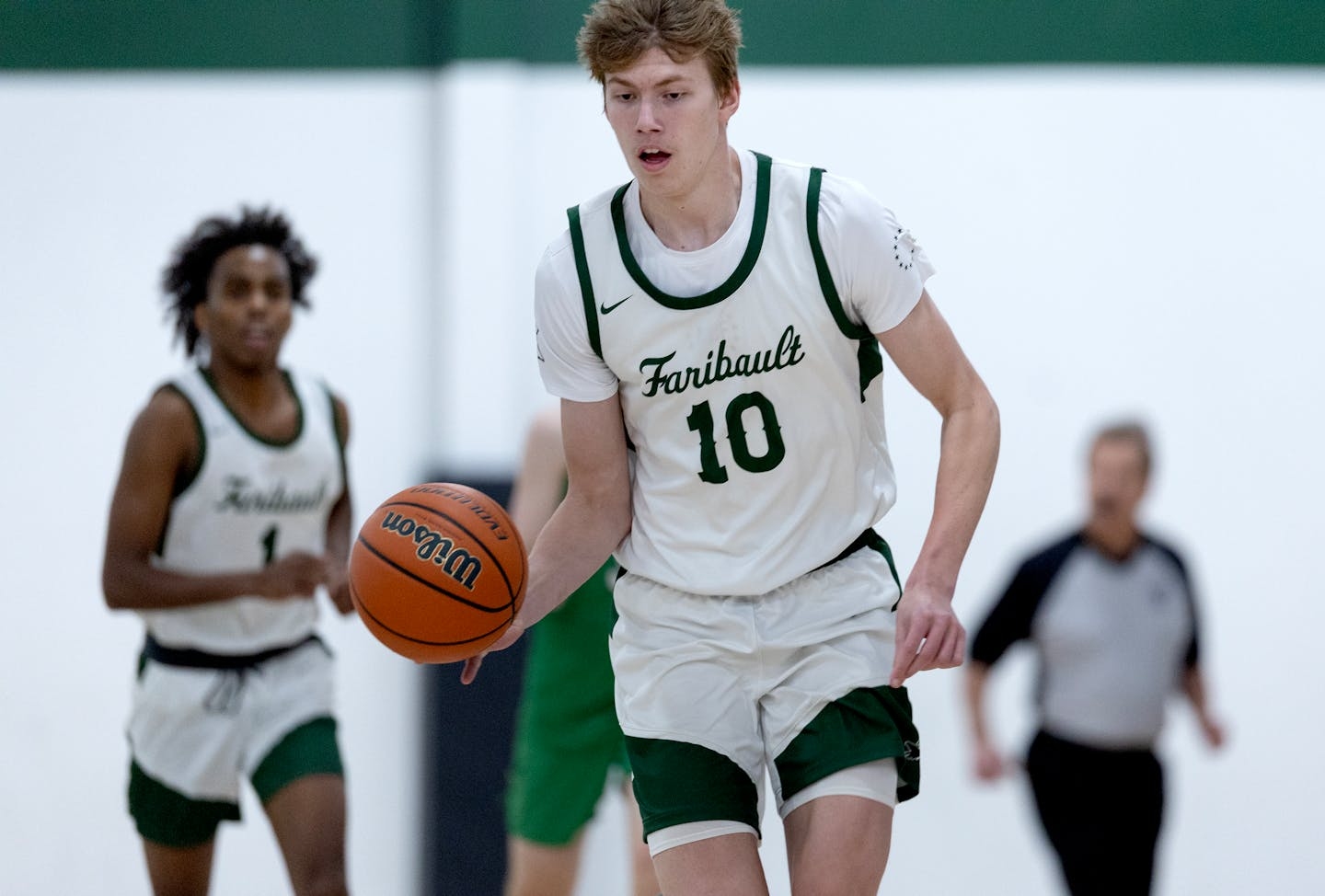 Faribault’s 6-10 senior Ryan Kreager commits to Loyola Chicago