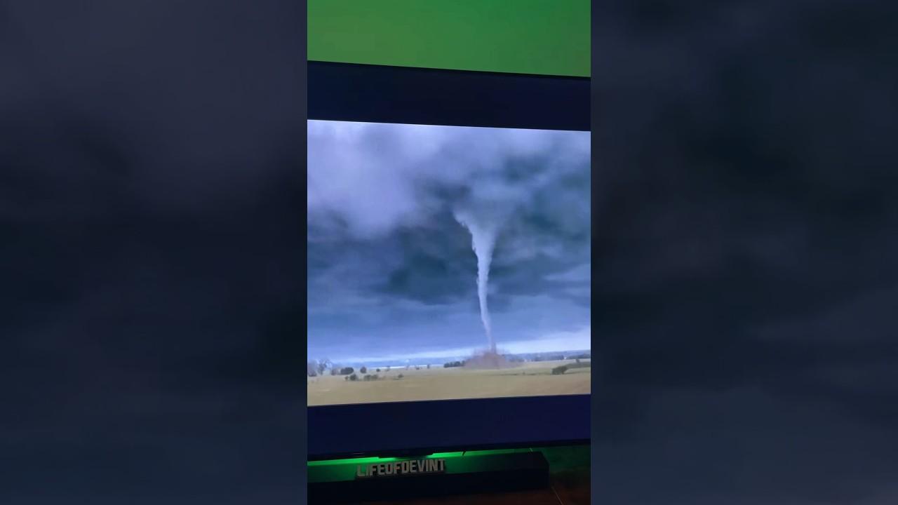 Did You Notice This Random Guy In Twister?