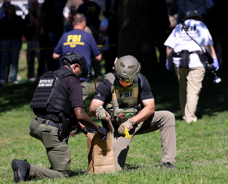 Mass State Police dispatch bomb squad after State House vandalism, FBI ...