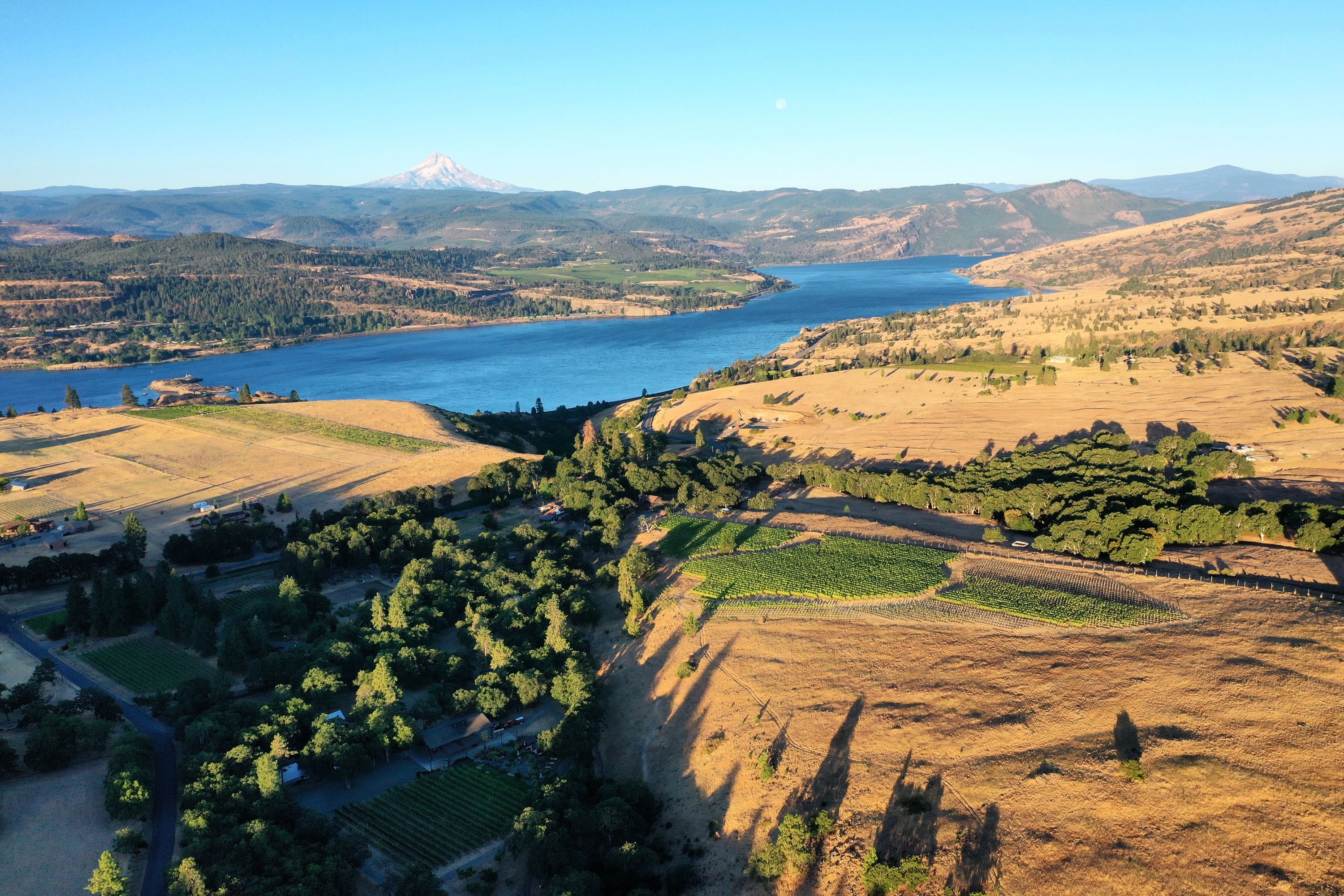 A Guide to the Columbia River Gorge, the Pacific Northwest’s Best Kept ...