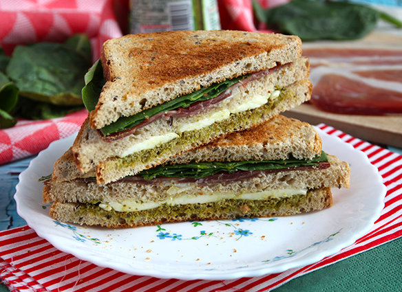 Italian club sandwich