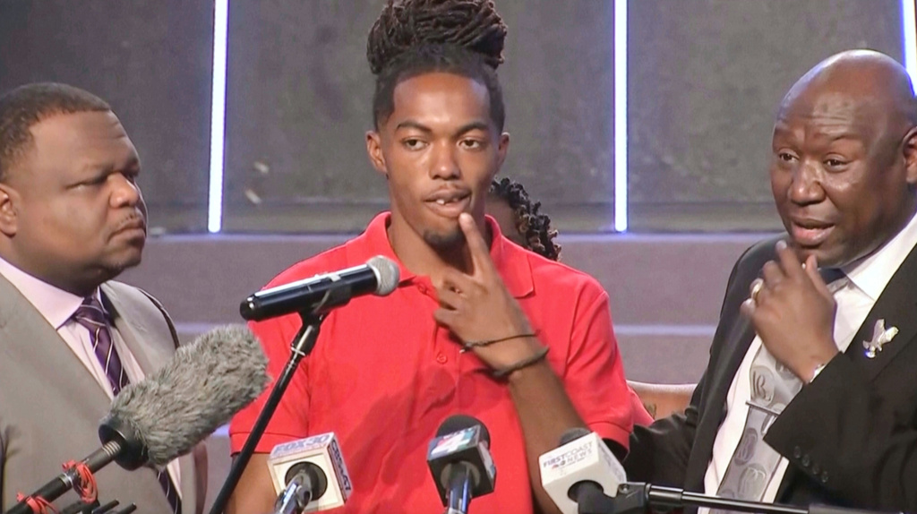 Black student dragged from his car and punched by Florida officers says ...