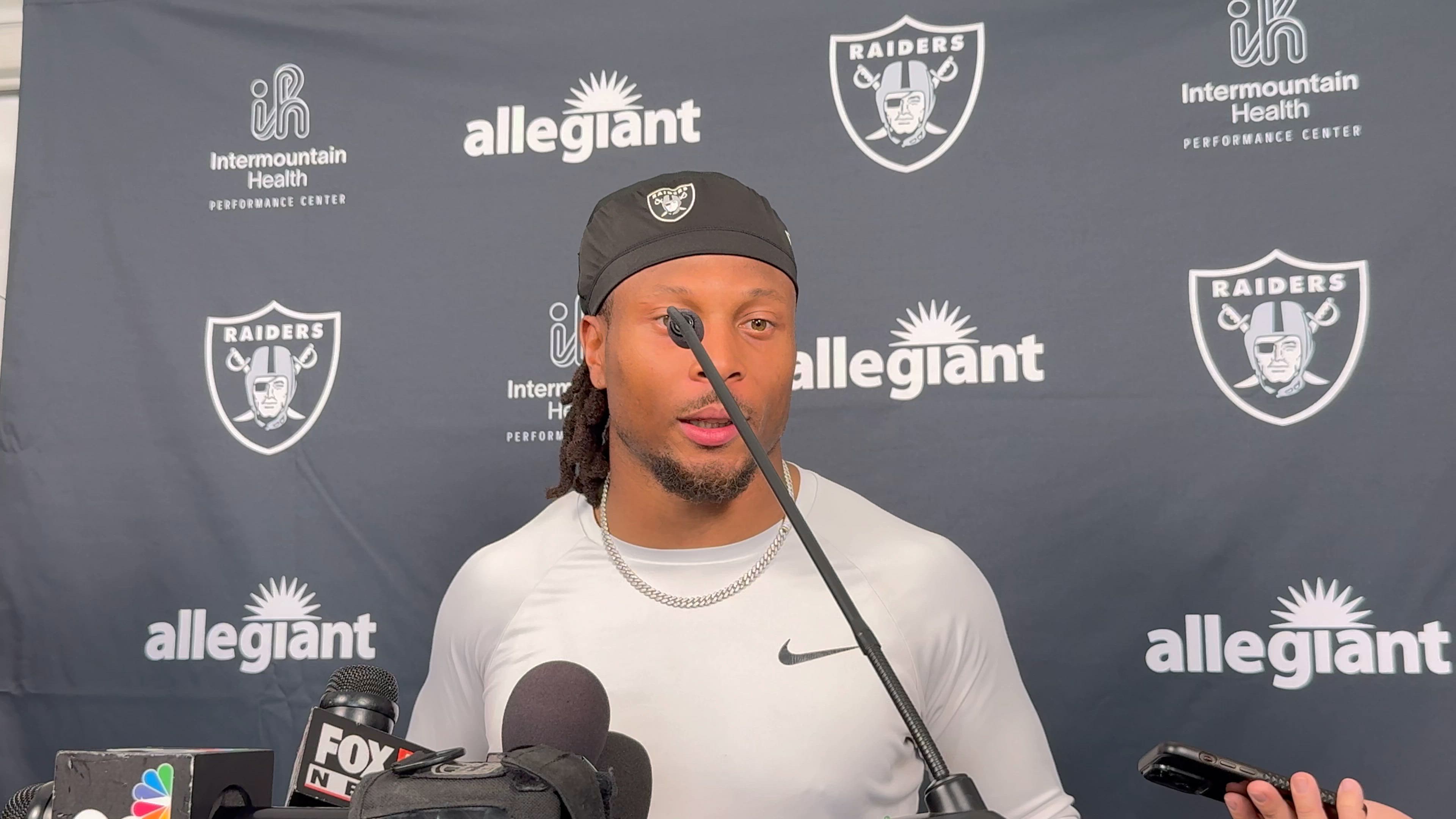 Las Vegas Raiders WR Tre Tucker On Geno Smith, Wearing No. 1, and Chip ...