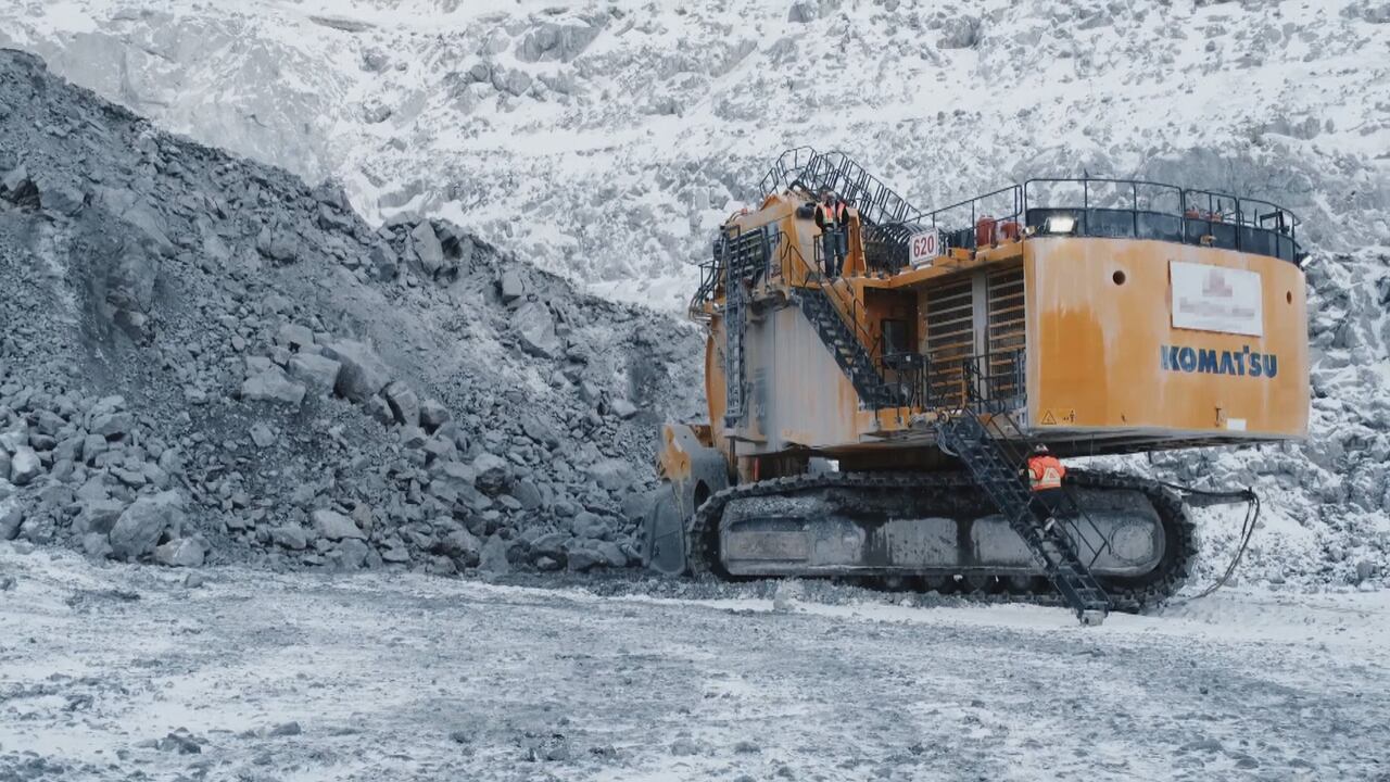 3 miners trapped underground in northern BC mine
