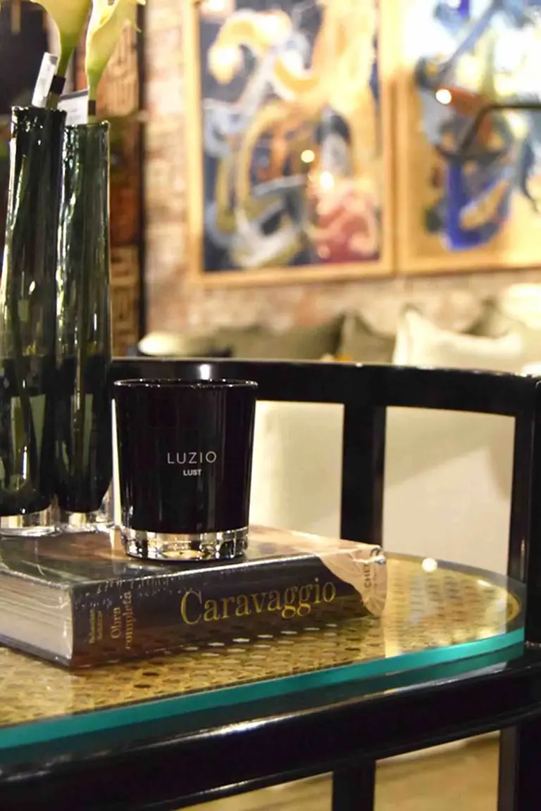 Xavier Martinell, interiorista: "Una vela de tamaño medio en el salón y ...