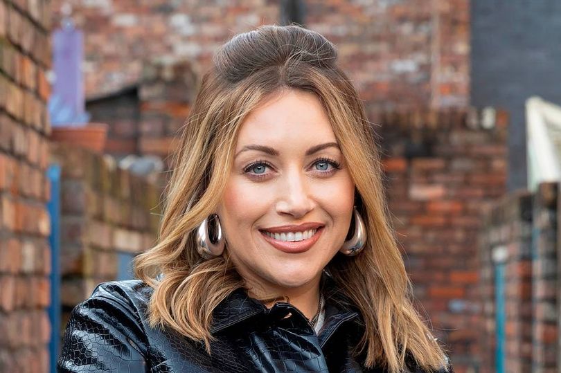 Coronation Street Lou star teases return as she breaks silence after ...