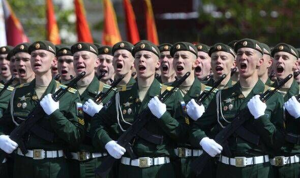 US intelligence warns of Russia's 'total mobilization' for 'large-scale ...