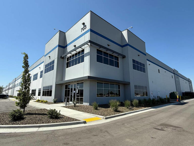 St. Luke's now has a massive medical distribution center in Meridian ...