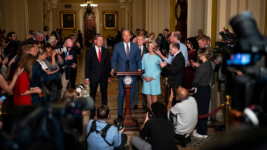 Senate Republicans miffed as House bolts for recess while they stay behind