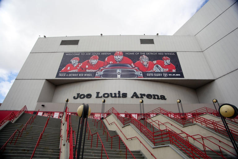 Detroit's fallen stadiums: What happened to Joe Louis Arena?