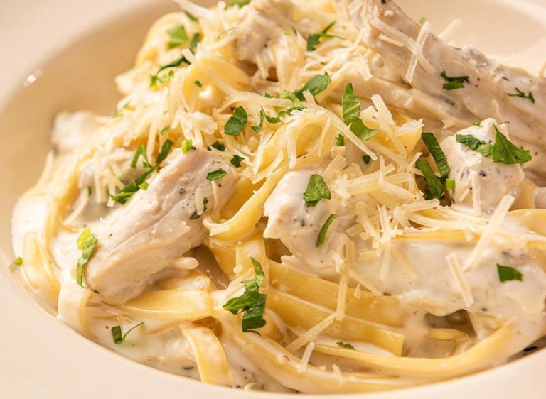 7 Chain Restaurants Where the Pasta Tastes Like Luxury