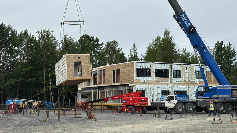 « Comme des Lego » : la construction modulaire de l’école Clair-Soleil ...