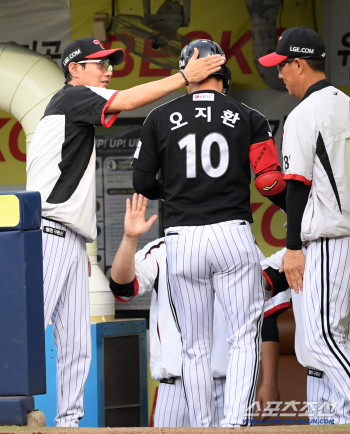 He breaks Yang Hyun-jong and sweeps it. Without Oh Ji-hwan and Chun ...