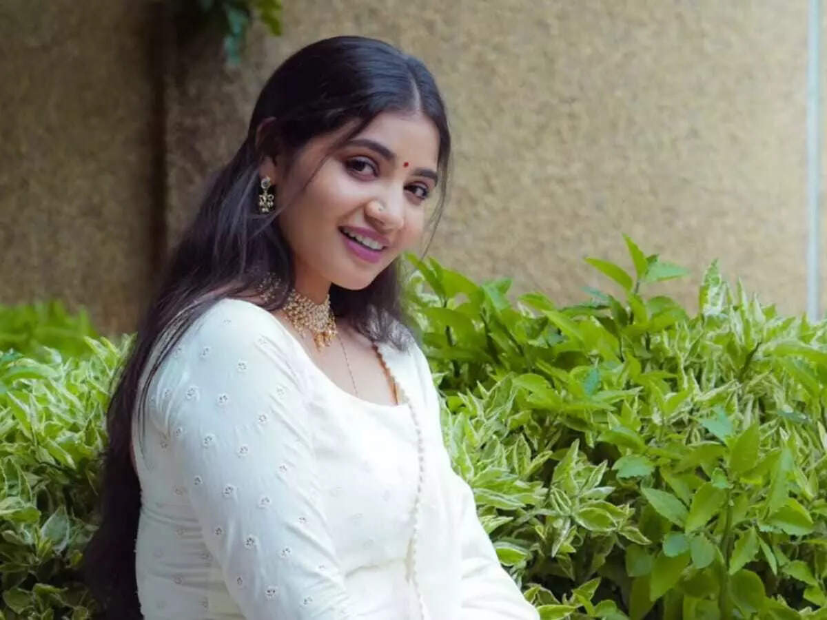 Bigg Boss Tamil fame Anshitha set to play the titular role in upcoming ...