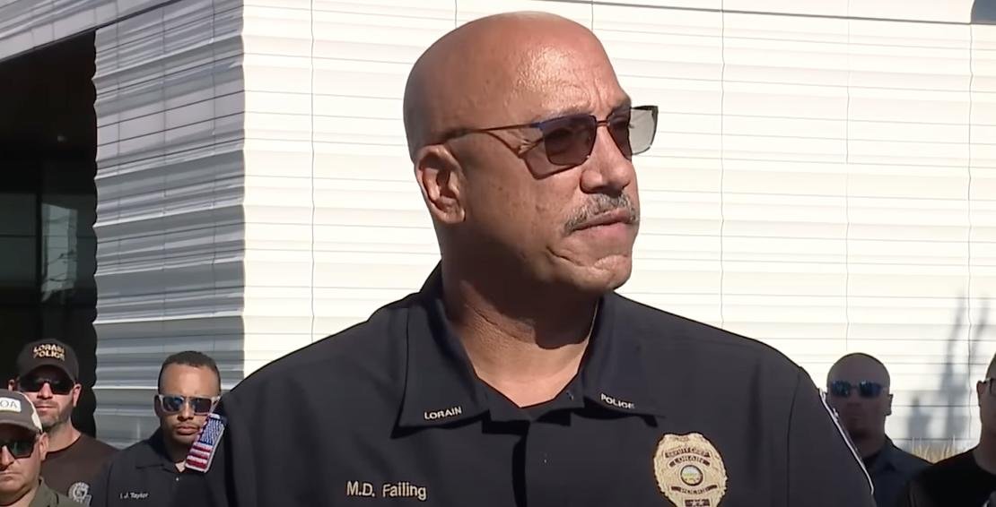 Three officers wounded in 'ambush' shooting in Ohio