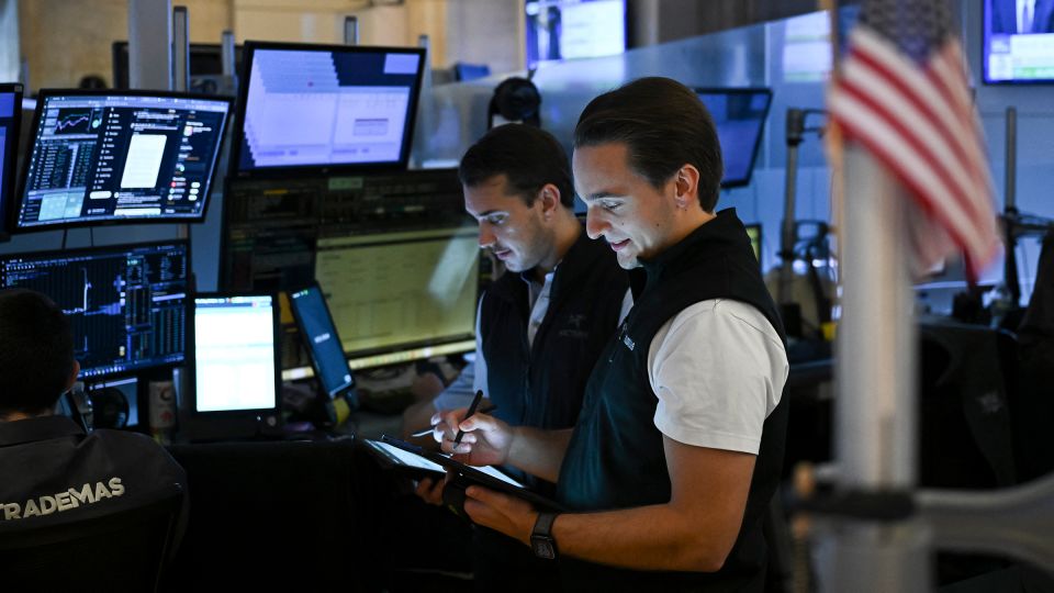 White House and Wall Street have contradictory takes on why the market ...