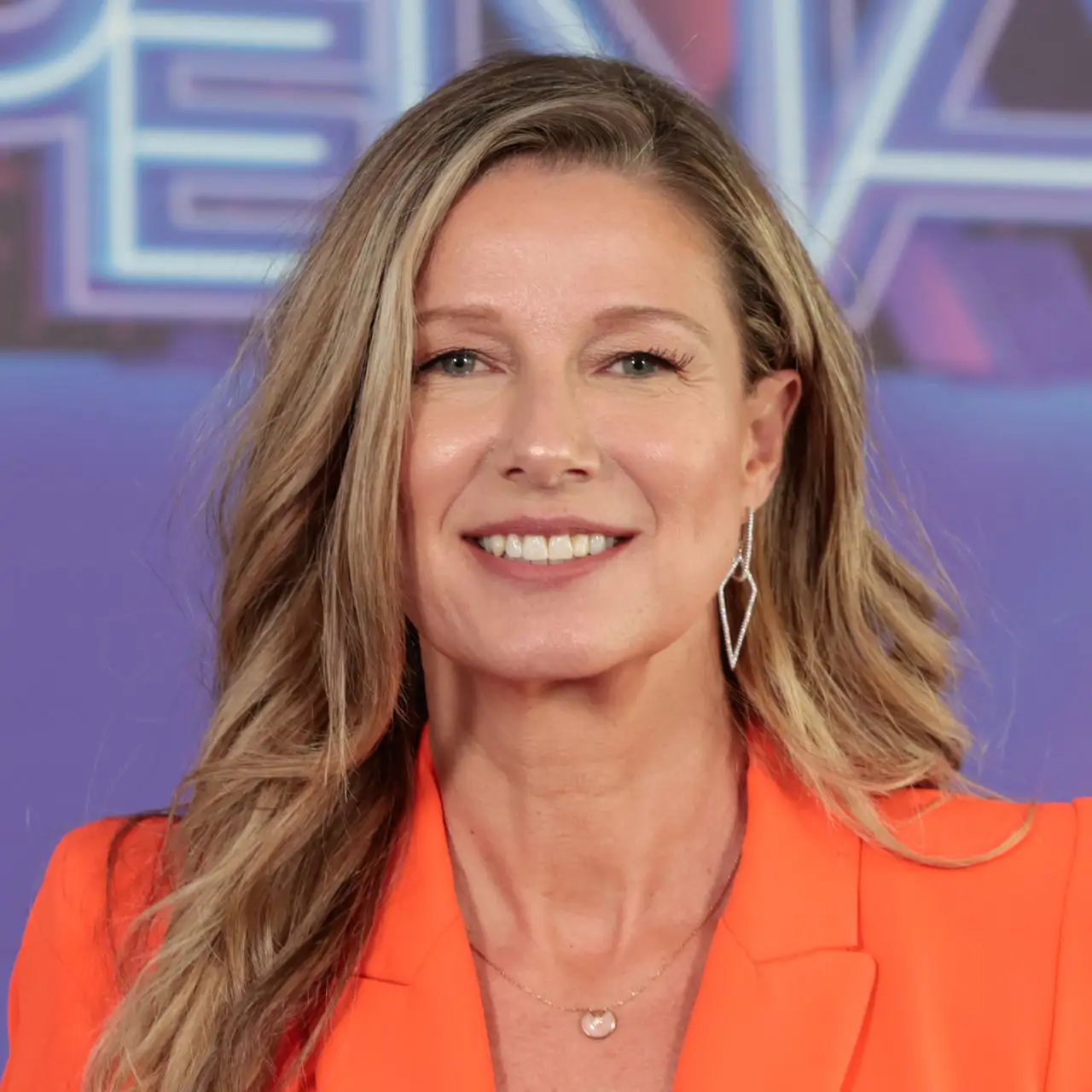 Anne Igartiburu (56 años): “Me empiezan a salir manchitas de una forma ...