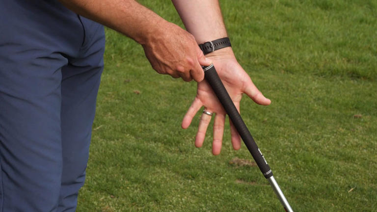 Step By Step Guide To The Perfect Golf Grip