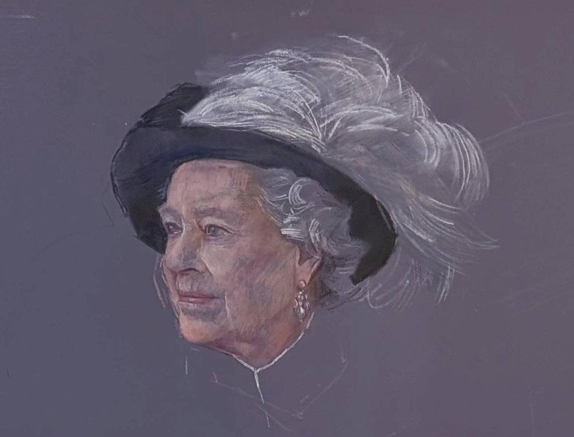 Unseen sketches of Queen Elizabeth II by Bedfordshire artist set to ...