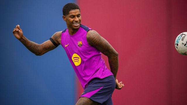 El Barça ya luce a su flamante fichaje Marcus Rashford