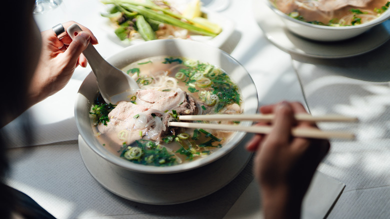 How To Eat Pho So You Don't Look Like A Total Newbie