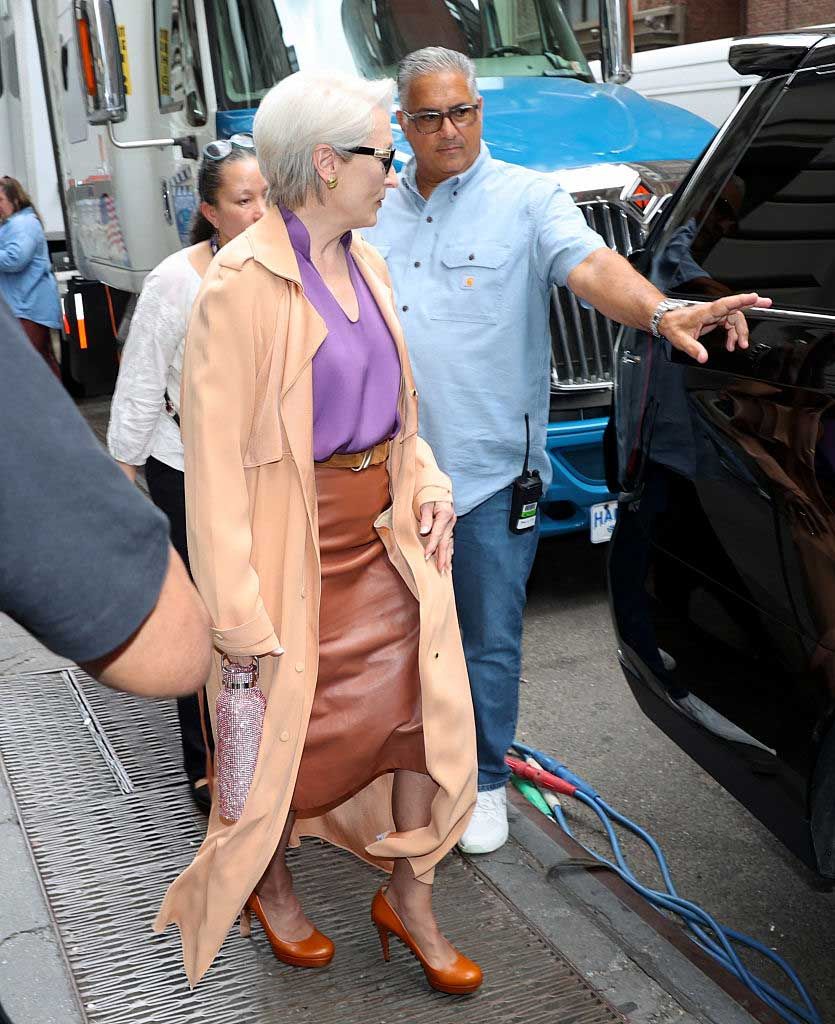 Miranda Priestley just cemented the accessory du jour - a rhinestone ...