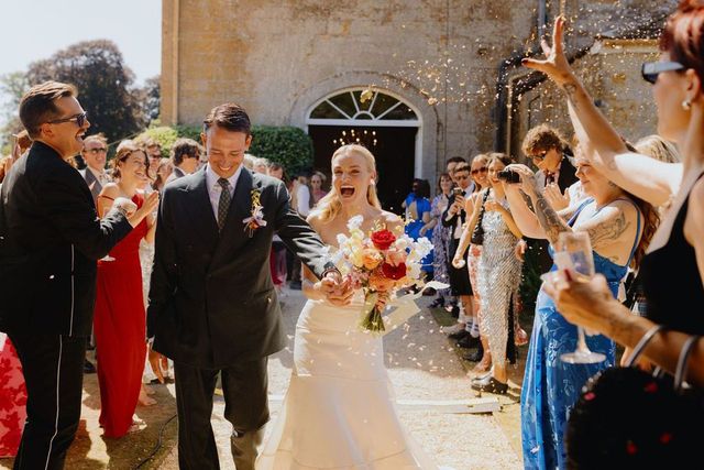 “The Handmaid's Tale” Star Madeline Brewer Marries Jack Thompson ...