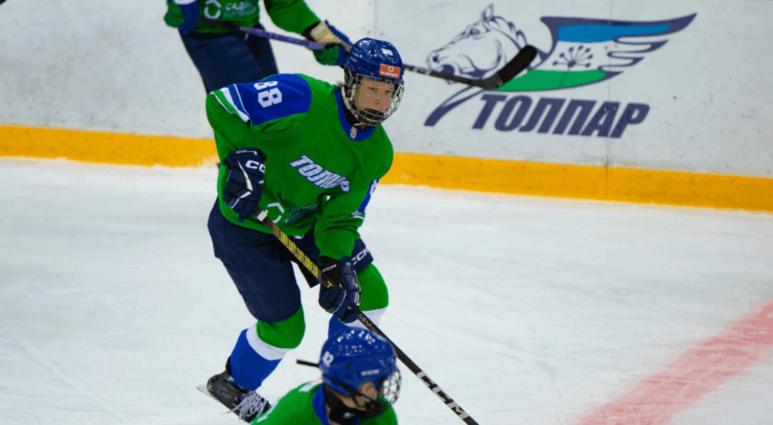 Canadiens prospect Alexander Zharovsky’s strong start earned him KHL ...