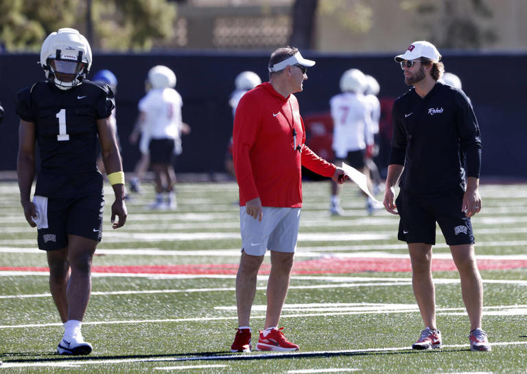 Competition heats up as UNLV kicks off 1st training camp under Mullen