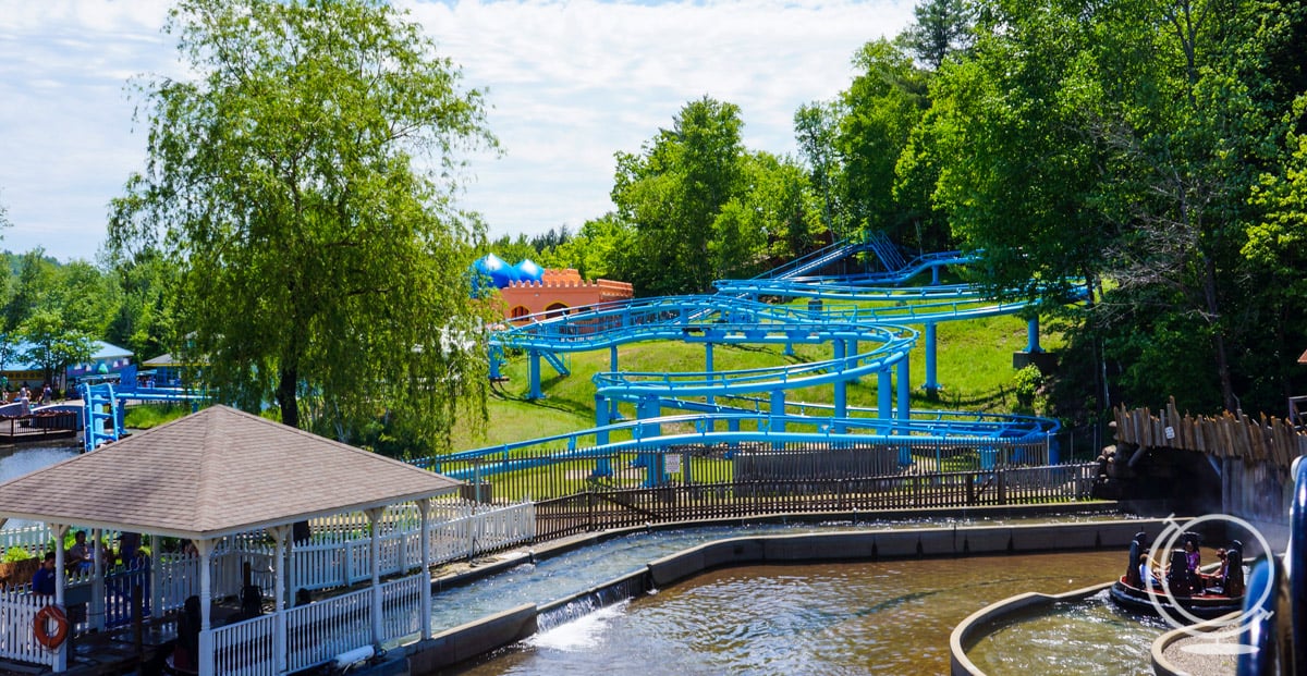 Must-Haves For Your Theme Park Packing List