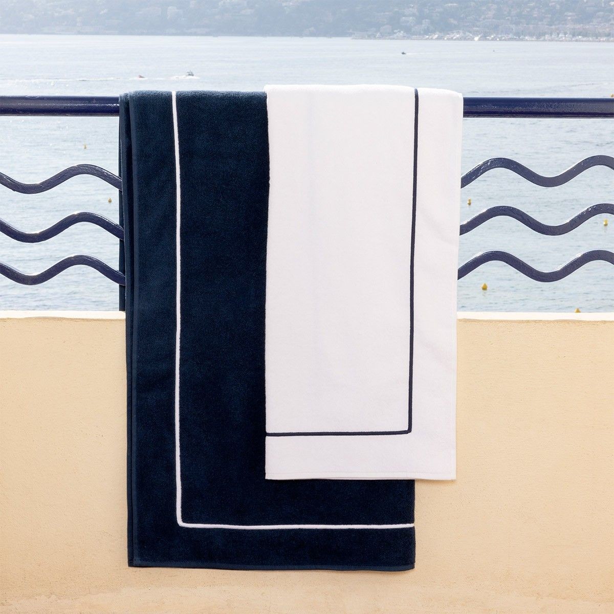 20 serviettes de plage aussi belles que design pour cet été