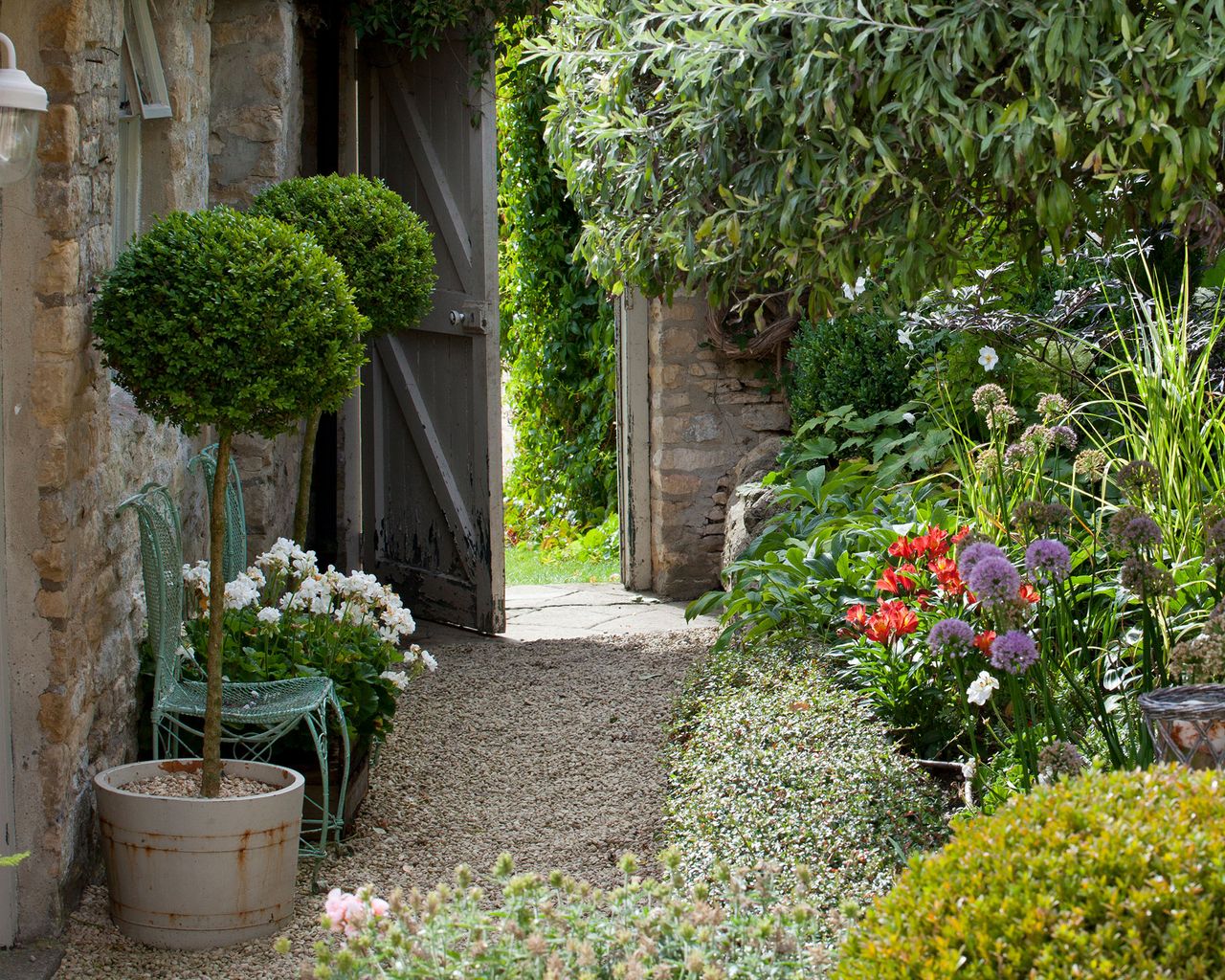 I'm a garden designer, and these are the worst garden design icks that ...