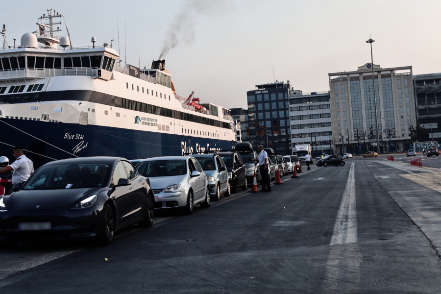 Καλοκαίρι χωρίς... μέρα διακοπών για το 25% των Ελλήνων