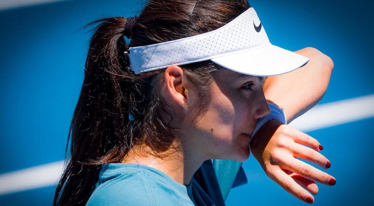 « Emma Raducanu se trouve dans une situa­tion physique très précaire ...