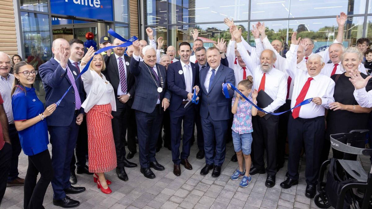 EU Commissioner Michael McGrath opens Tesco's new €20m superstore in Fermoy
