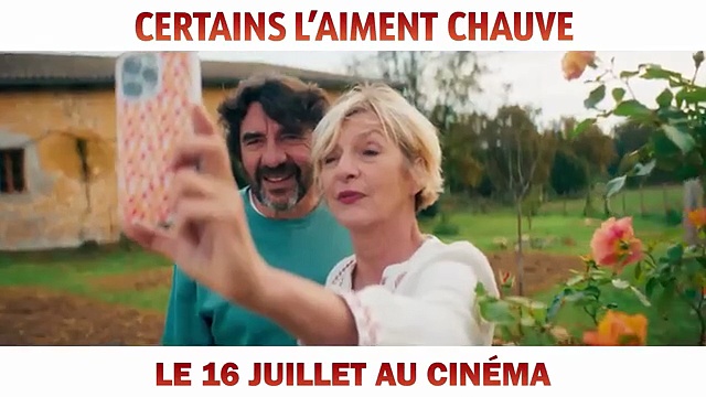 La bande-annonce de "Certains l'aiment chauve", film de Camille ...
