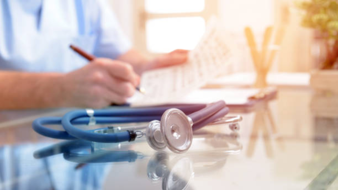 When to see a fertility specialist: Signs you shouldn’t ignore