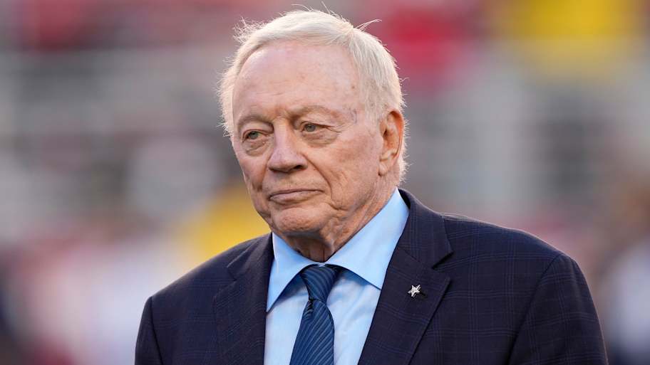 Former NFL executive goes scorched earth on Jerry Jones and the Cowboys