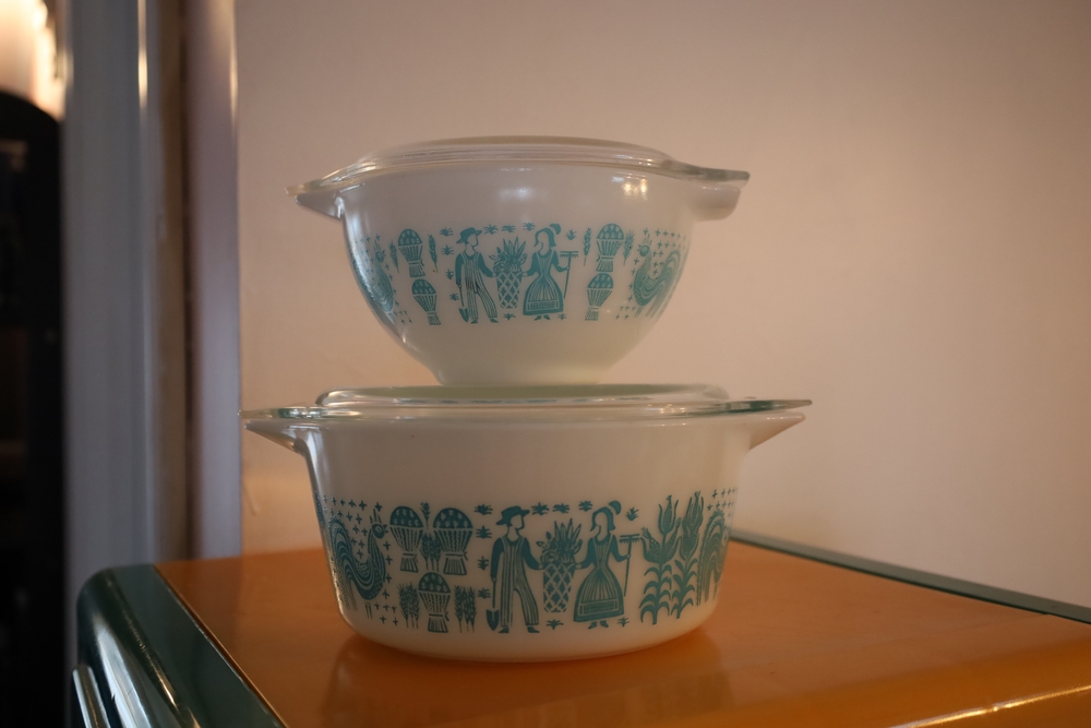 10 Iconic Pyrex Dishes from the 1950s and 1960s