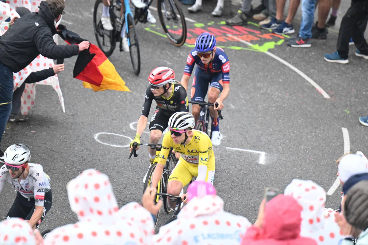 Rasmussen blijft op zijn honger zitten na koninginnenrit Tour de France ...