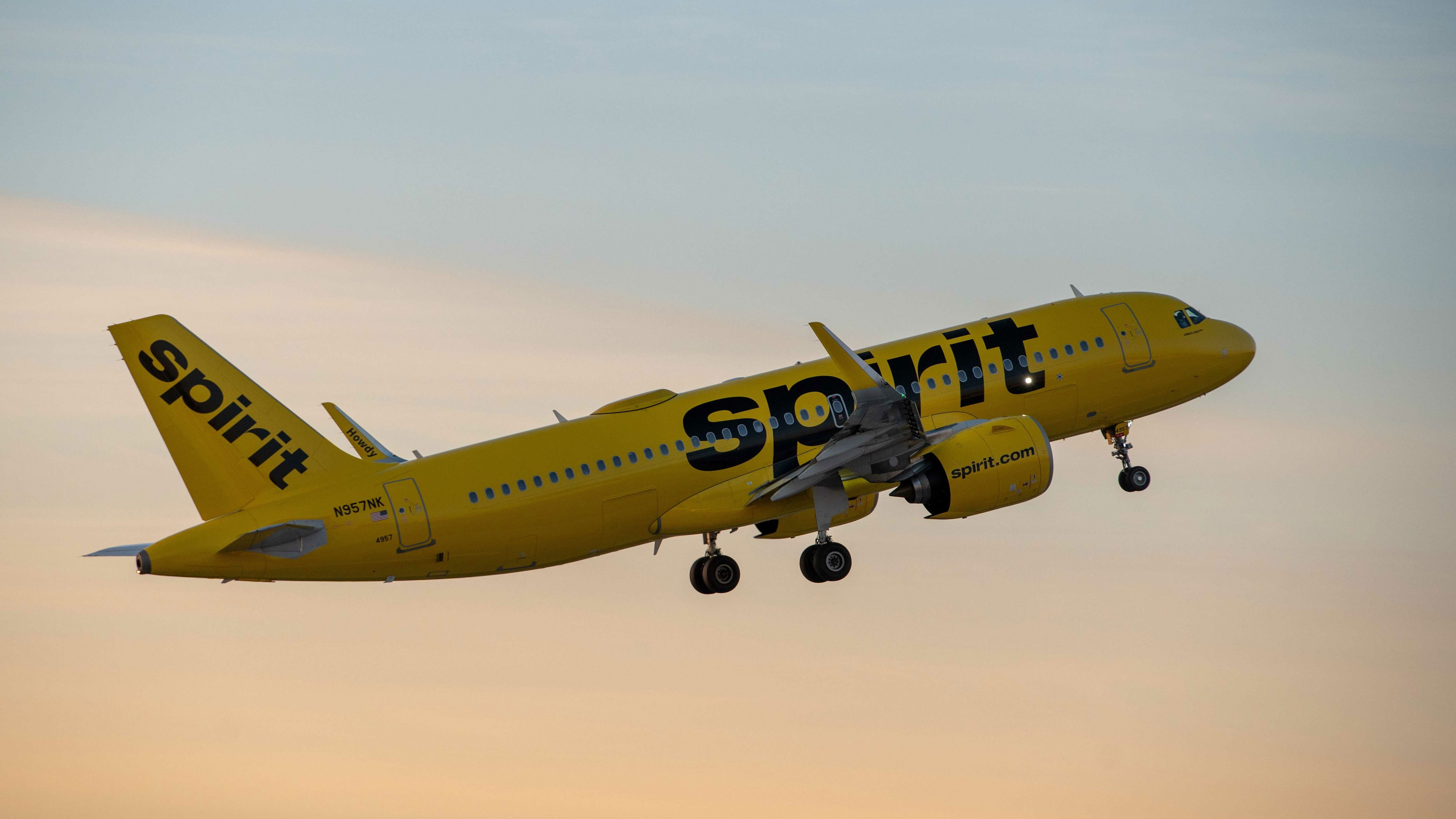 Spirit Airlines to resume nonstop flights from Boston to three ‘hotspot ...