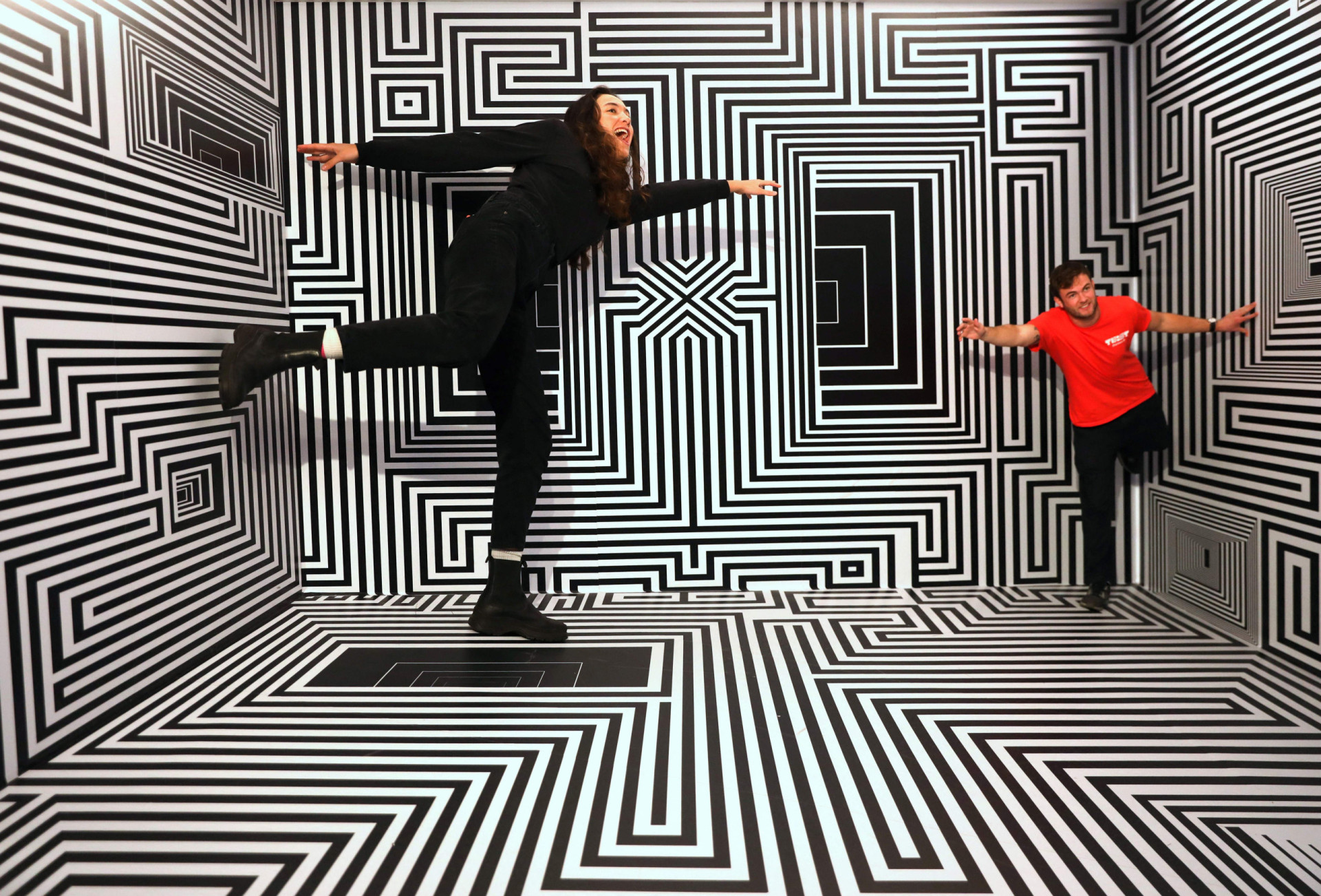 Explore some mind-bending optical illusions