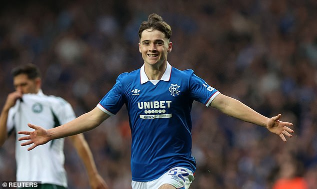 Durrant warns Findlay Curtis he's achieved nothing yet