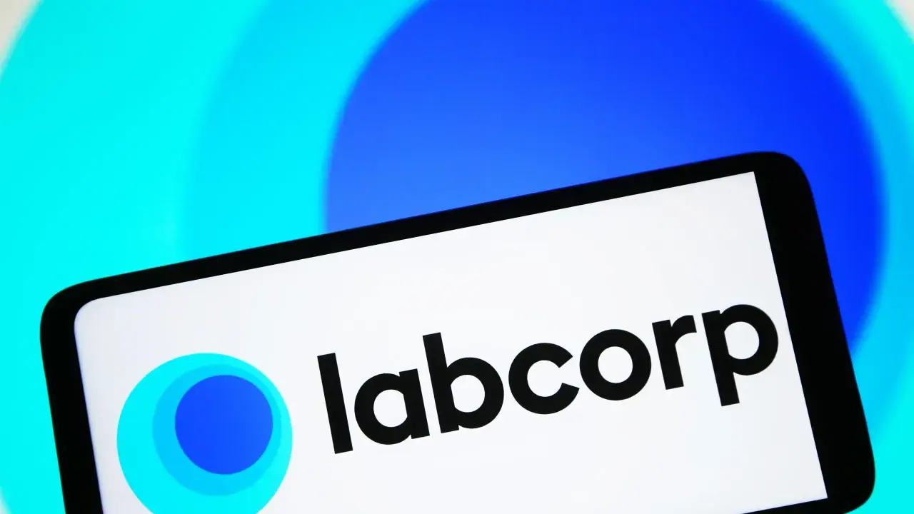 Labcorp Raises Full Year Guidance After Q2 Earnings Beat Wall Street ...