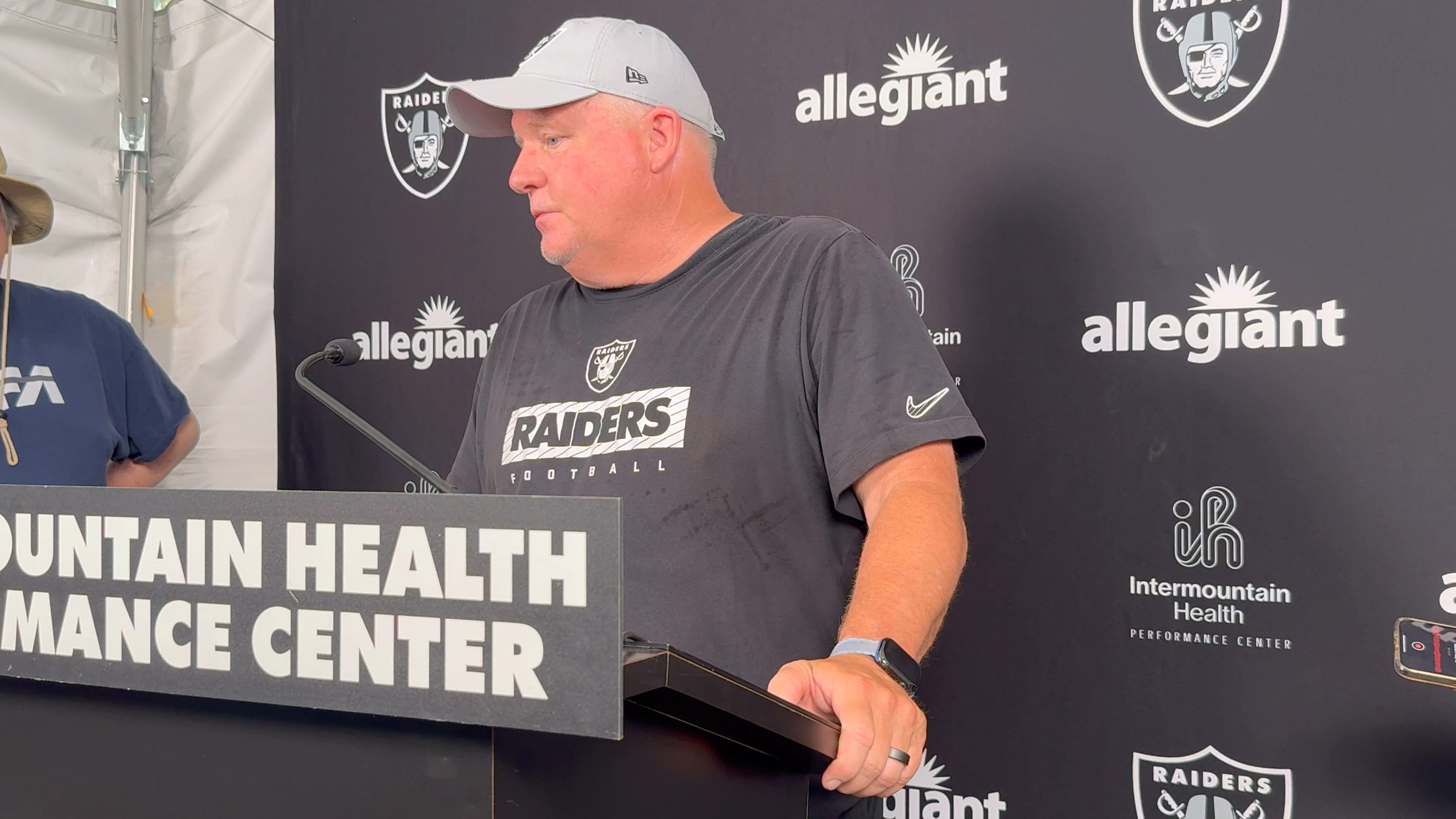 Las Vegas Raiders OC Chip Kelly on Versatility of Offensive Line