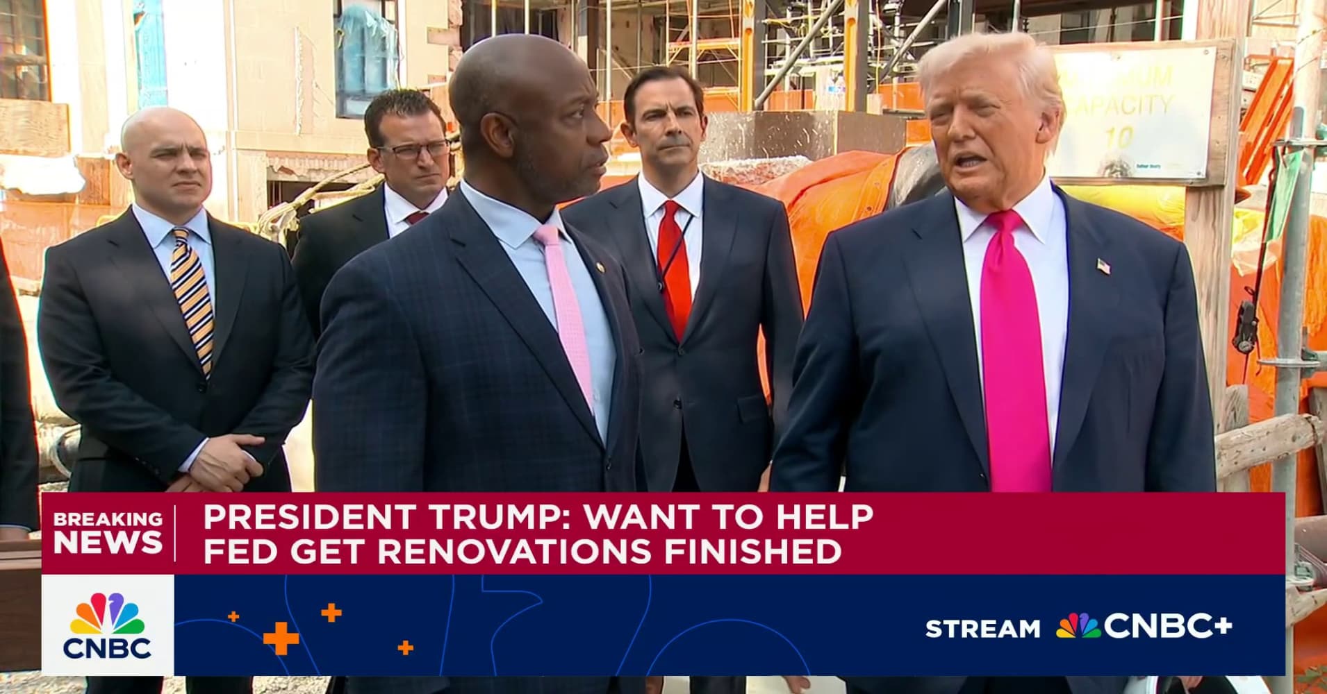 Pres. Trump outside the Federal Reserve: We should have lowest interest ...