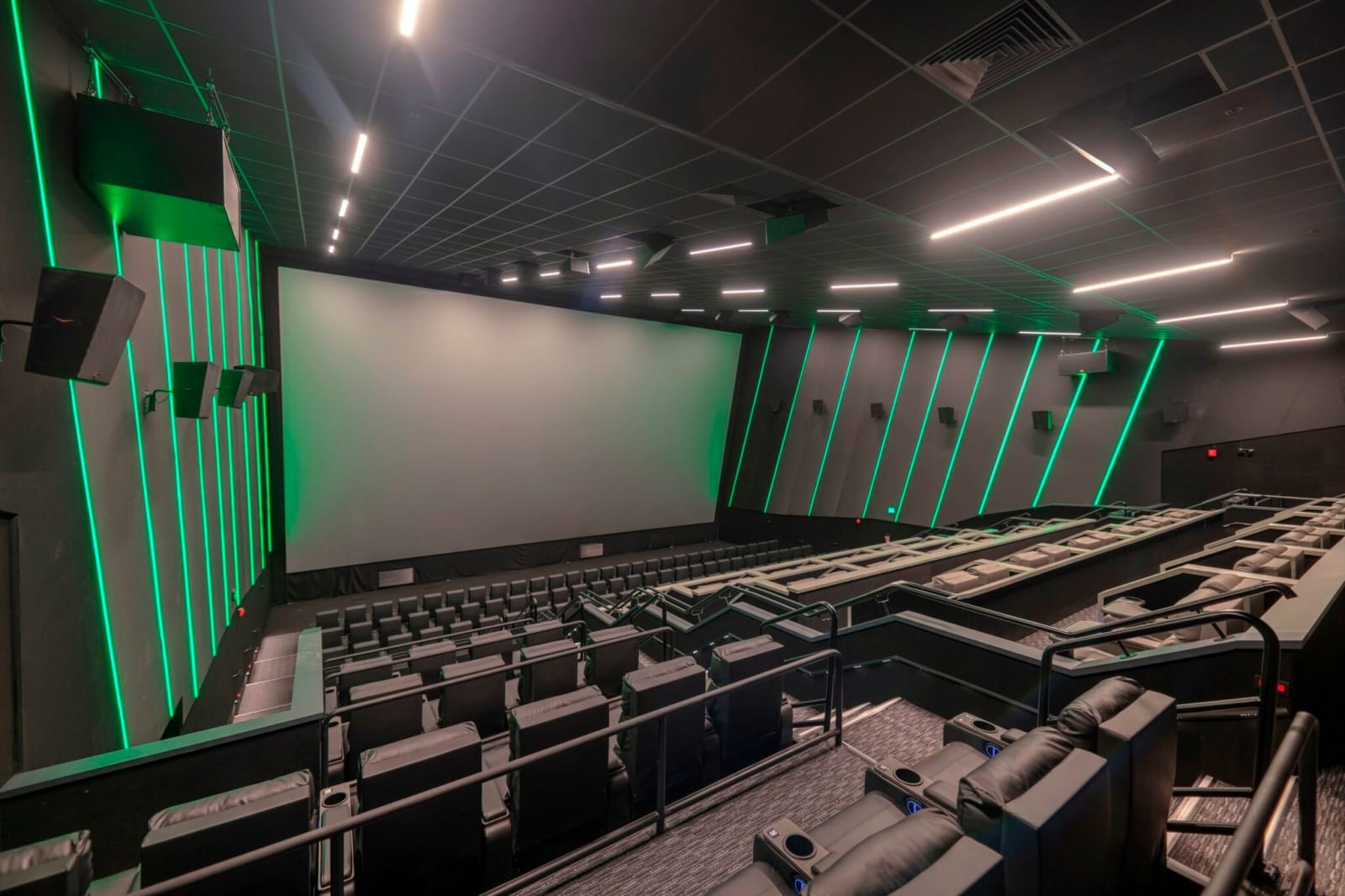 7 Cool Indoor Movie Screenings in the DC Area This Summer