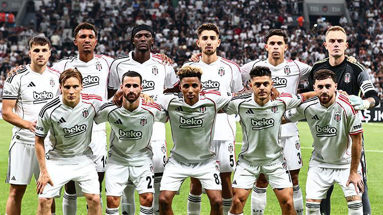 Shakhtar mağlubiyeti sonrasında Beşiktaş taraftarından tepki: 'Ayıp ... Shakhtar mağlubiyeti sonrasında Beşiktaş taraftarından tepki: 'Ayıp ...