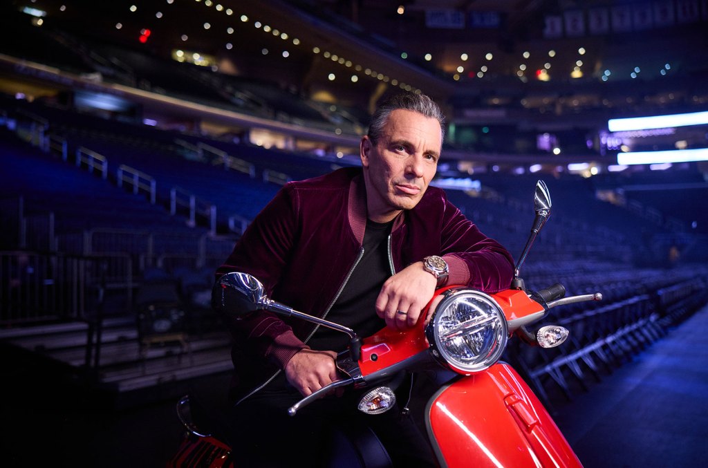 Sebastian Maniscalco, the Top-Grossing Comedian of 2025 So Far, Talks ...